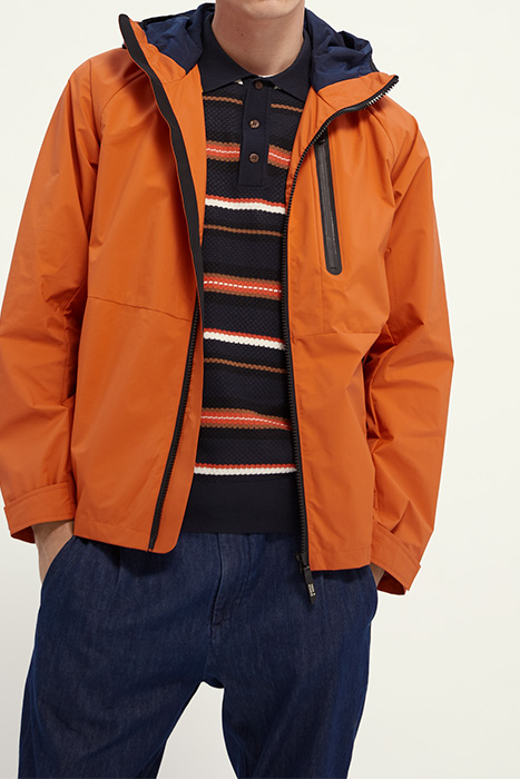 LIGHTWEIGHT JACKET WITH DOUBLE HOOD CHILI PEPPER | Online Outlet | Otrium