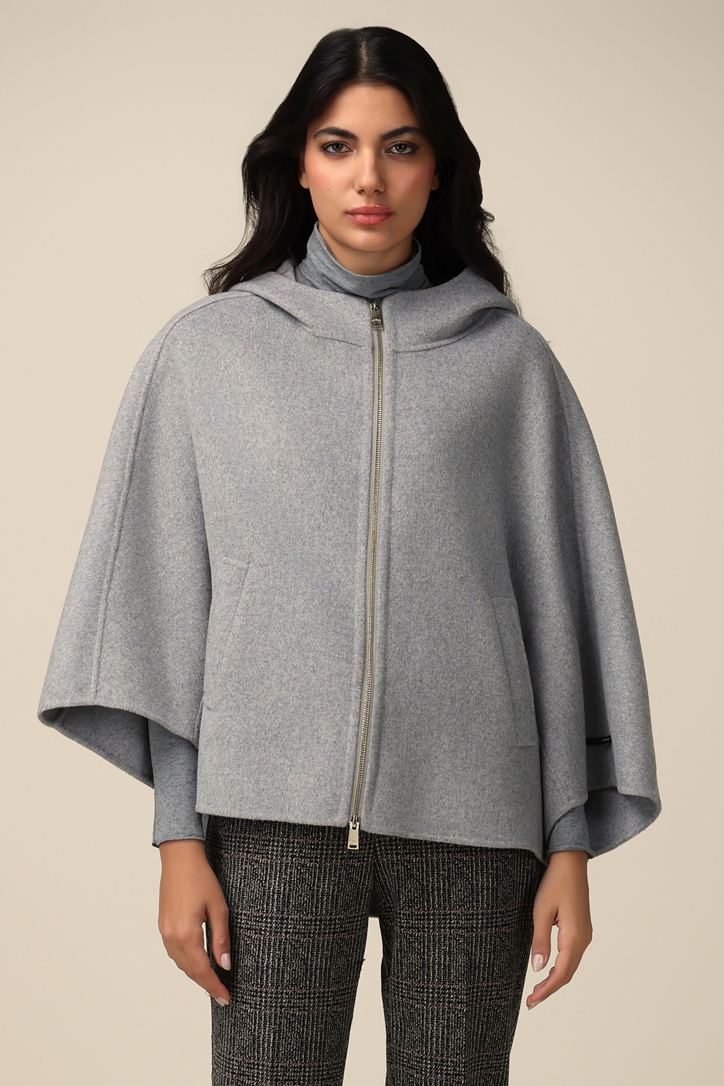 CLOTH CAPE WITH HOOD GREY | Online Outlet | Otrium